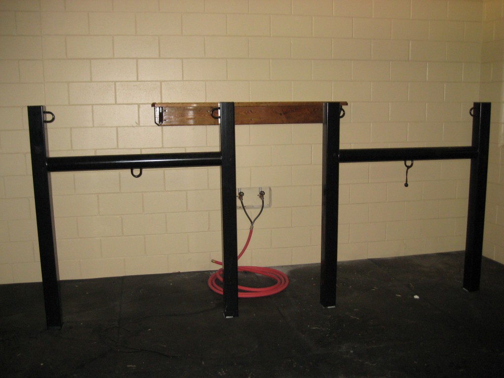 Stall-Breeding Stocks - Double R Manufacturing